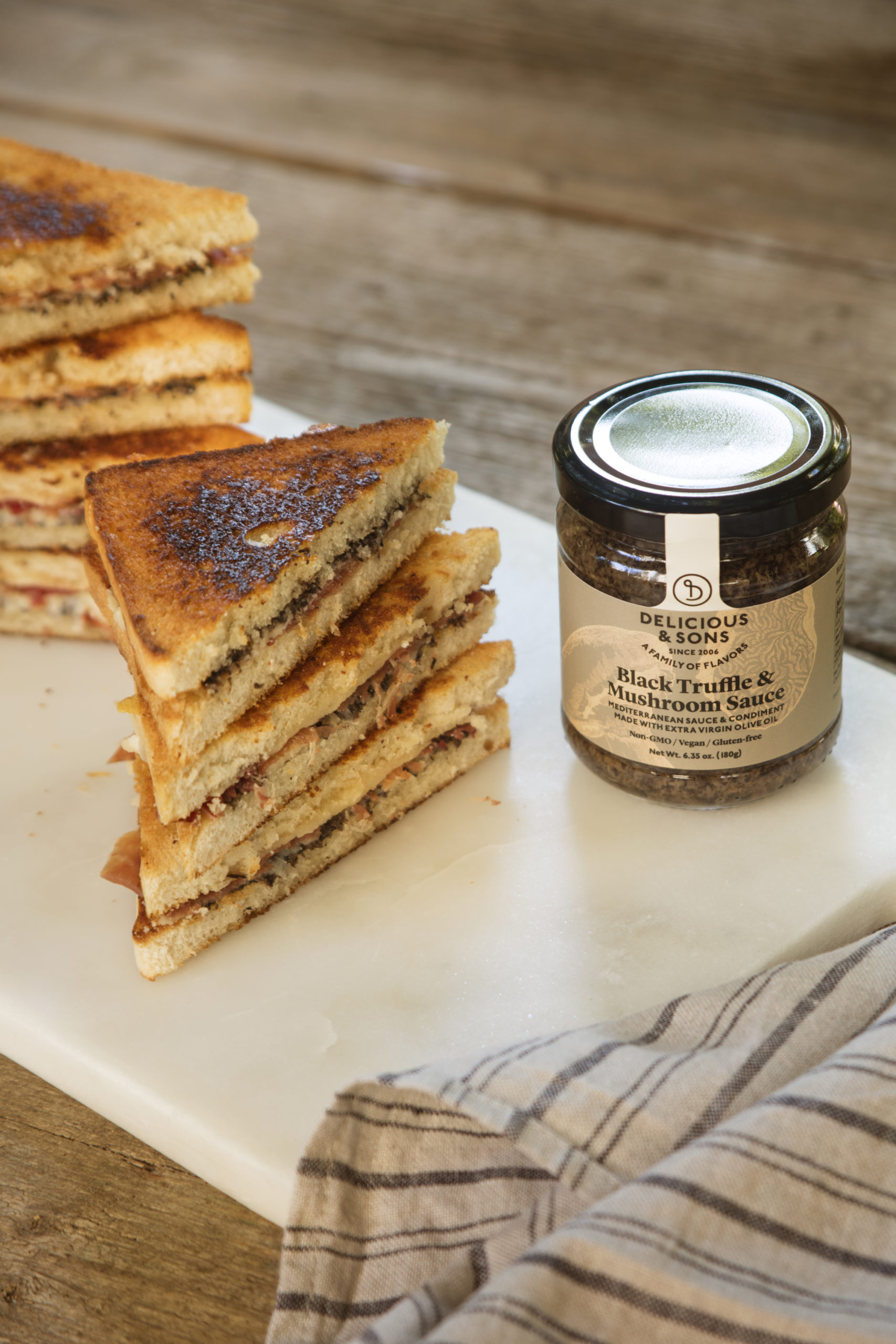 Grilled Sandwich with Truffle Sauce - Delicious & Sons